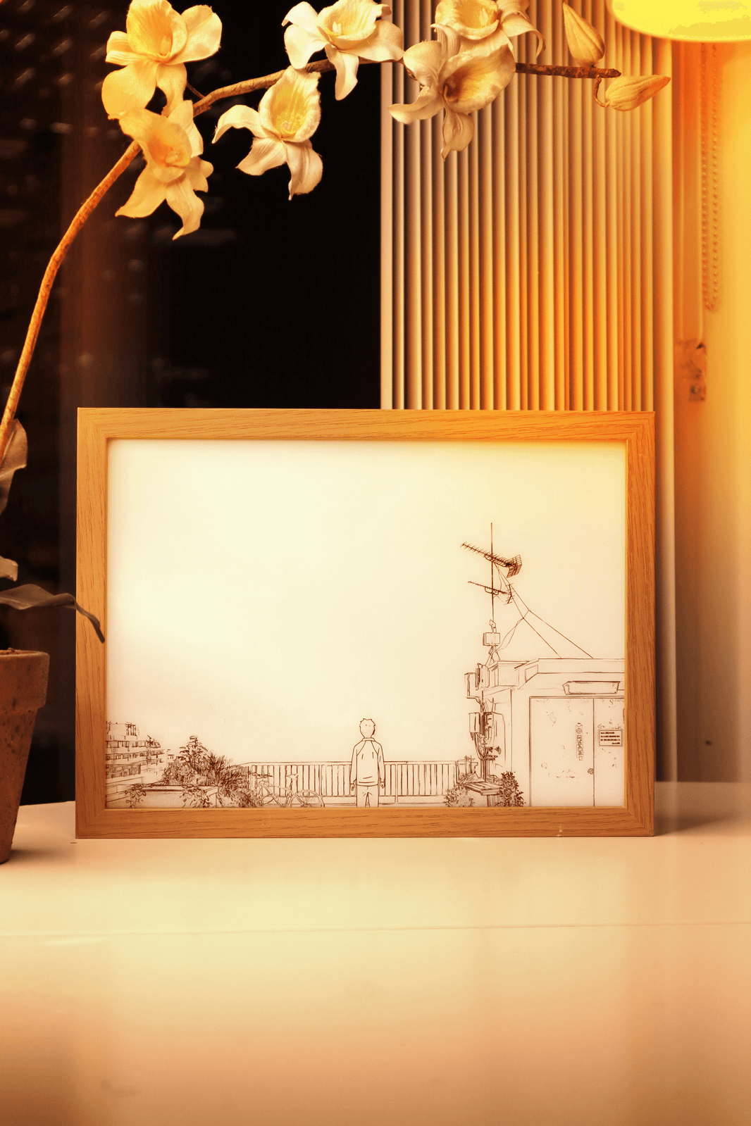 Luminous Frames – LuminWorks