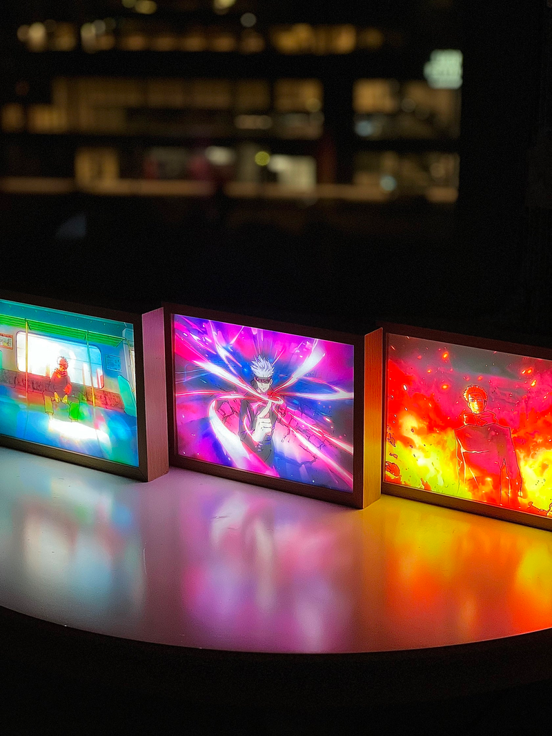 Luminous Frames – LuminWorks